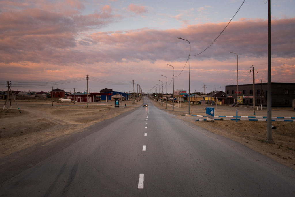 Aralsk: Pictures of the Vanished Aral Sea